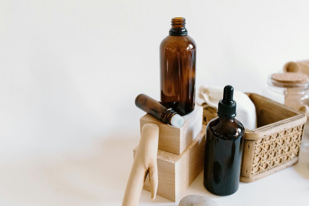 Minyak Nilam Patchouli Oil: Aroma Mistis yang Menyembuhkan dari Bumi ...
